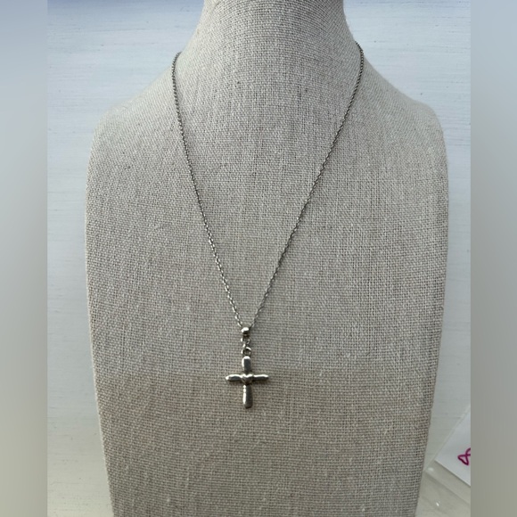 Brighton | Jewelry | Brighton Loving Cross Necklace Nwt 65 | Poshmark